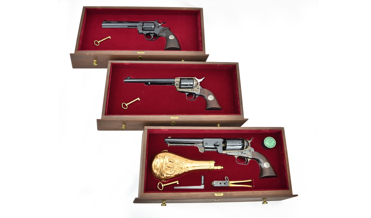Colt 1976 U.S. Bicentennial Commemorative 3-Gun Set (C12024 ...