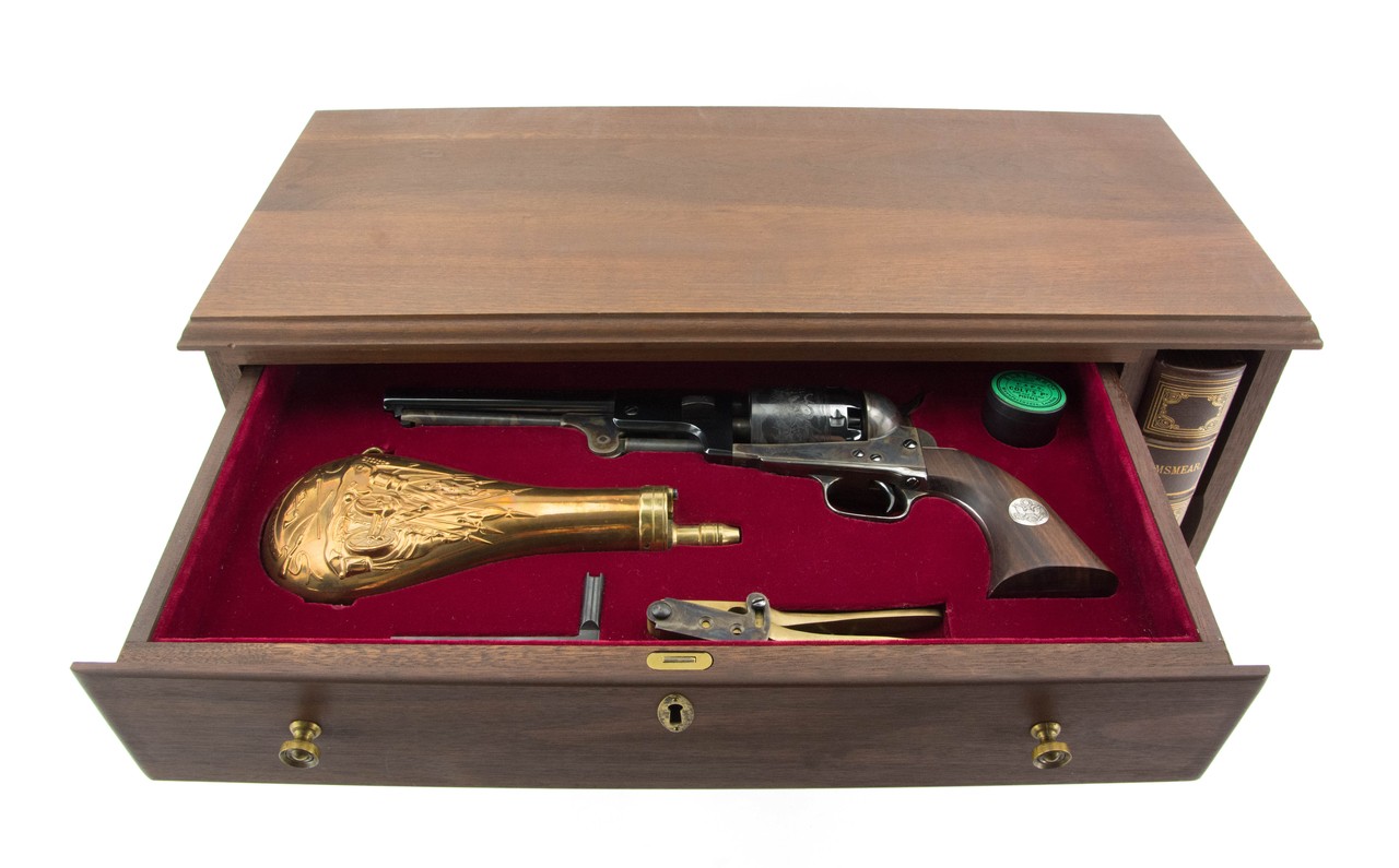 Colt 1976 Bicentennial Commemorative (COM2049) - Collector’s Firearms