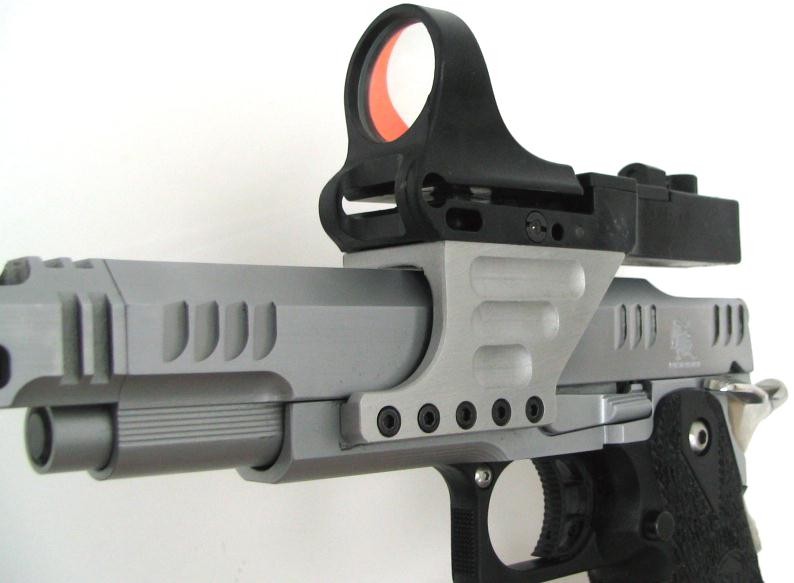 Limcat Phantera .38 Super caliber pistol. Custom race gun with C-More ...