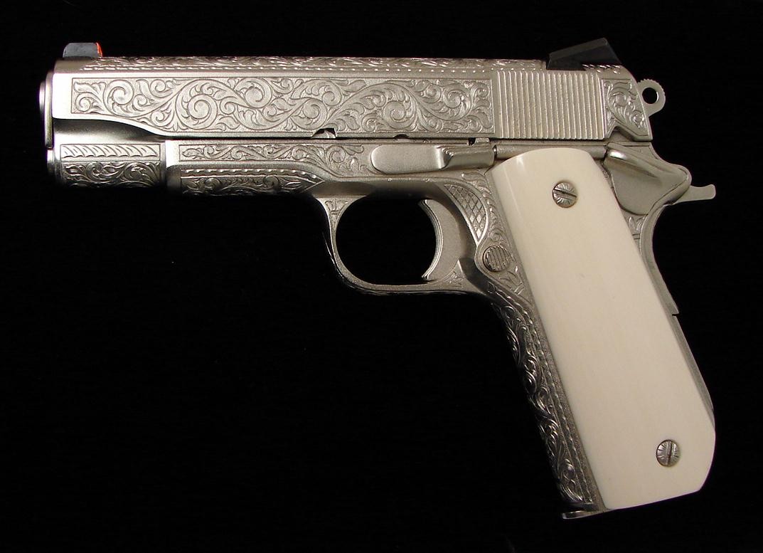 Colt Commander Lightweight 9 MM caliber pistol. Outstanding custom ...