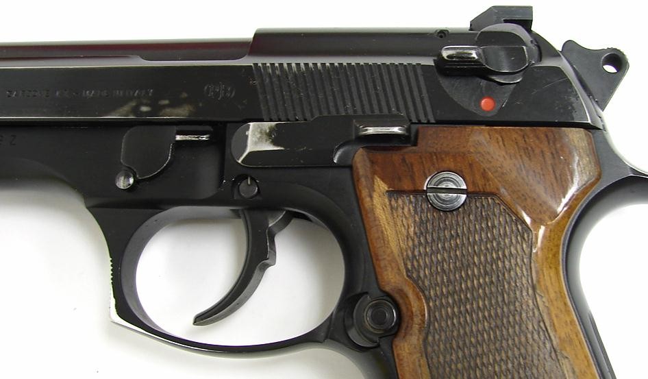 Beretta 92F 9mm caliber pistol from the infamous North Hollywood ...