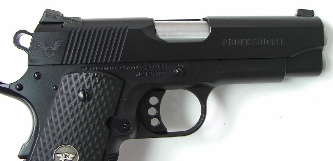 Wilson Combat Professional 9mm caliber pistol. Compact model with 4 ...