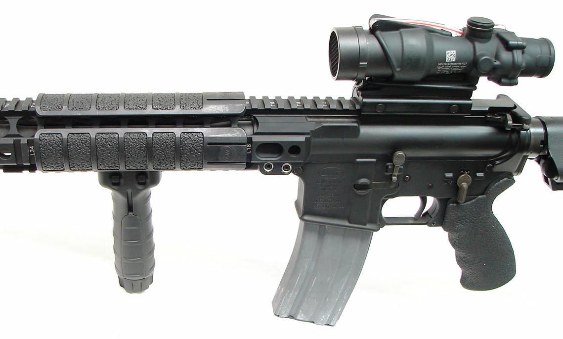 fender 2000 5.56 MM caliber rifle. LMTs piston driven MRP rifle with ...