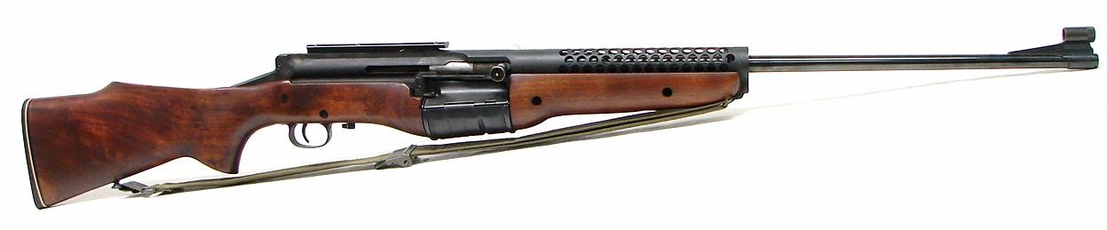 Johnson 1941 .30-06 SPRG caliber rifle. Johnson 1941 Semi Auto rifle ...