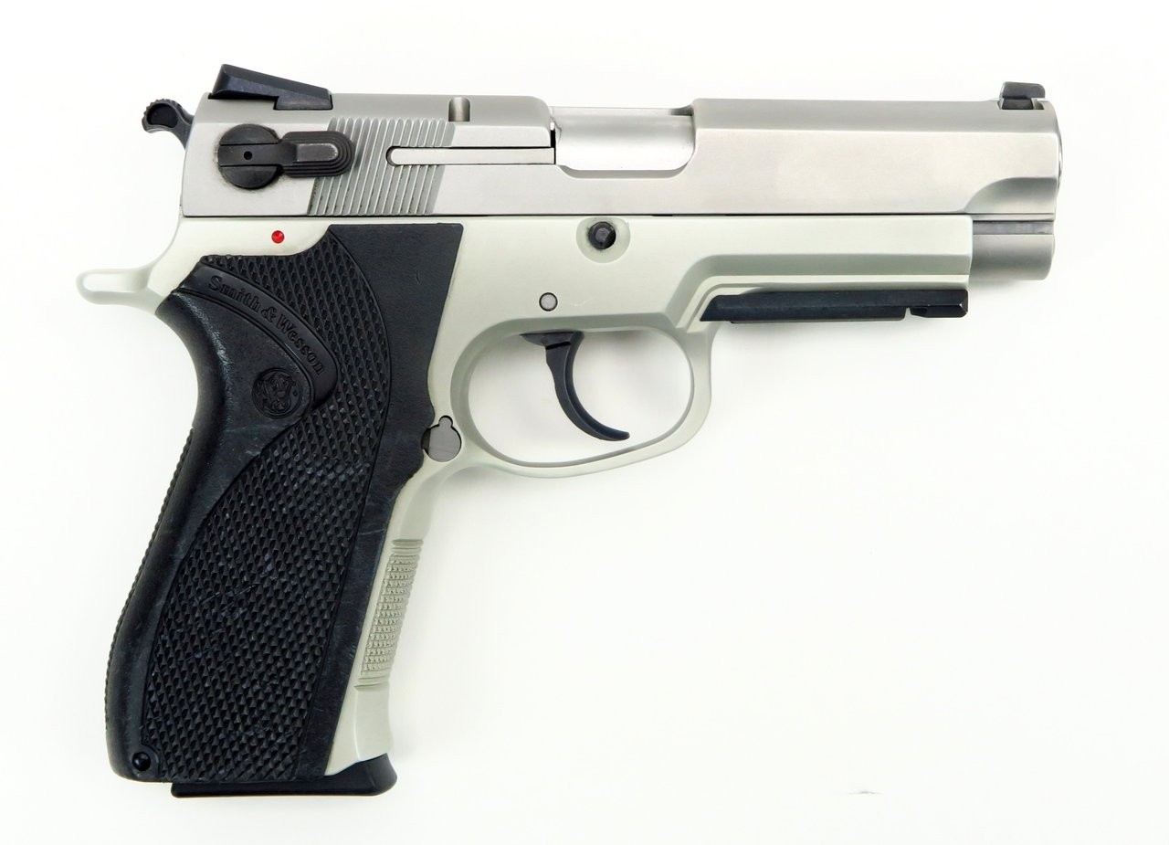 Smith & Wesson 4003TSW .40 S&W (PR28585) - Collectors Firearms