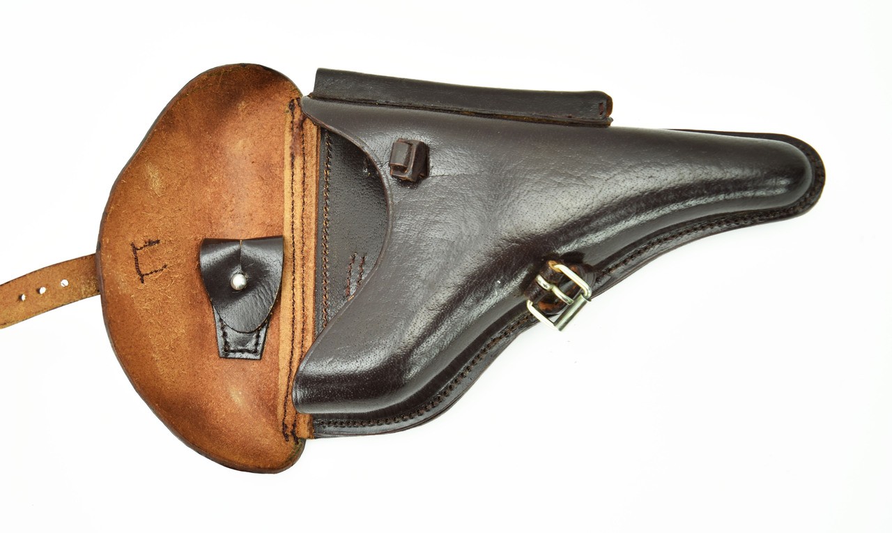 Reproduction Luger Holster with Key in excellent condition ...