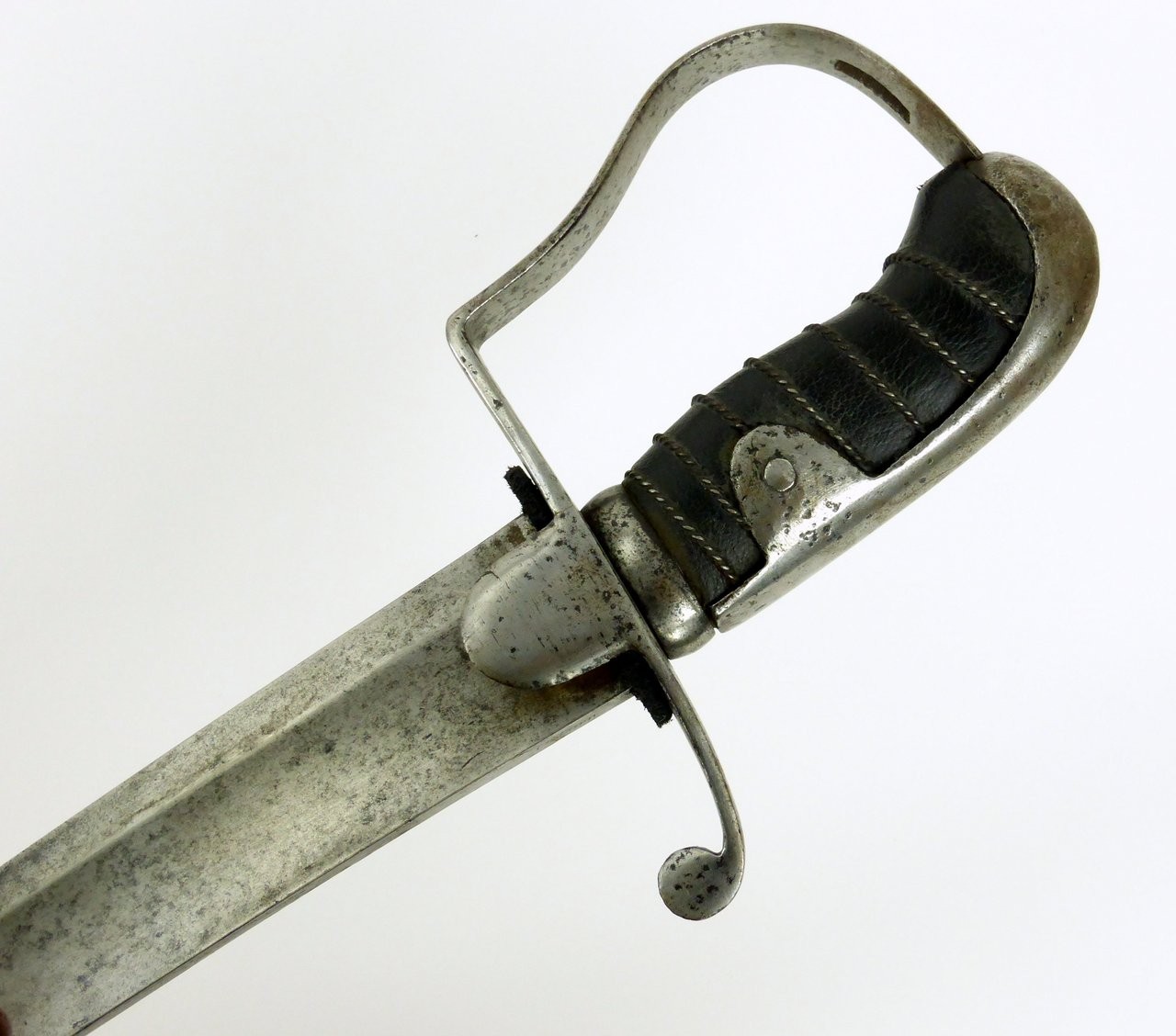 British Light Cavalry Saber (SW999) - Collectors Firearms