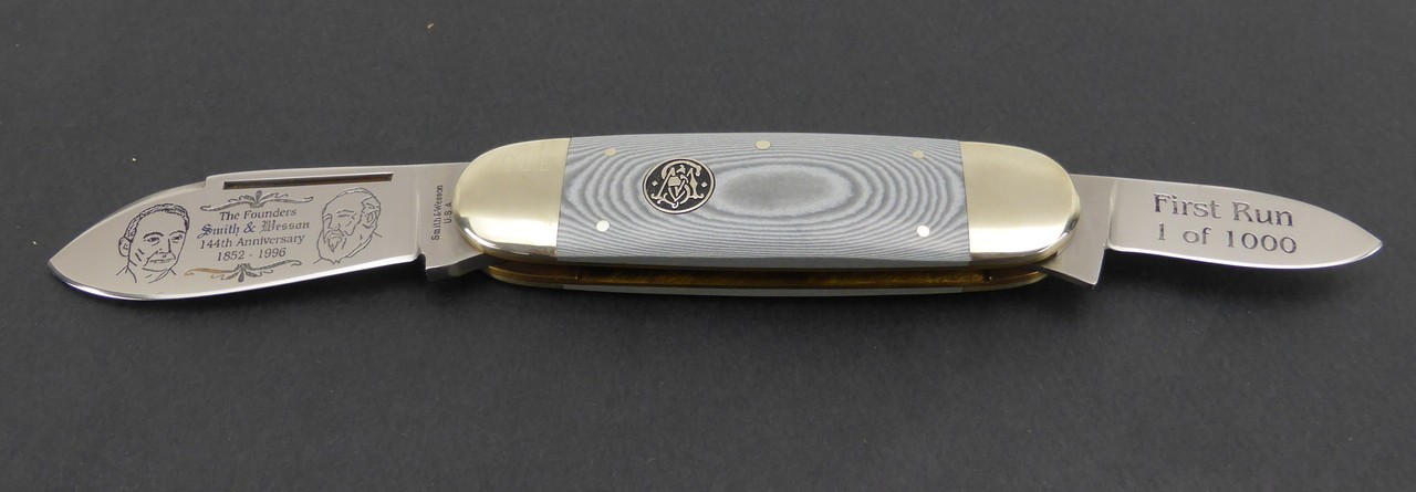 Smith & Wesson 144th Anniversary custom knife (K1492) - Collector’s Firearms
