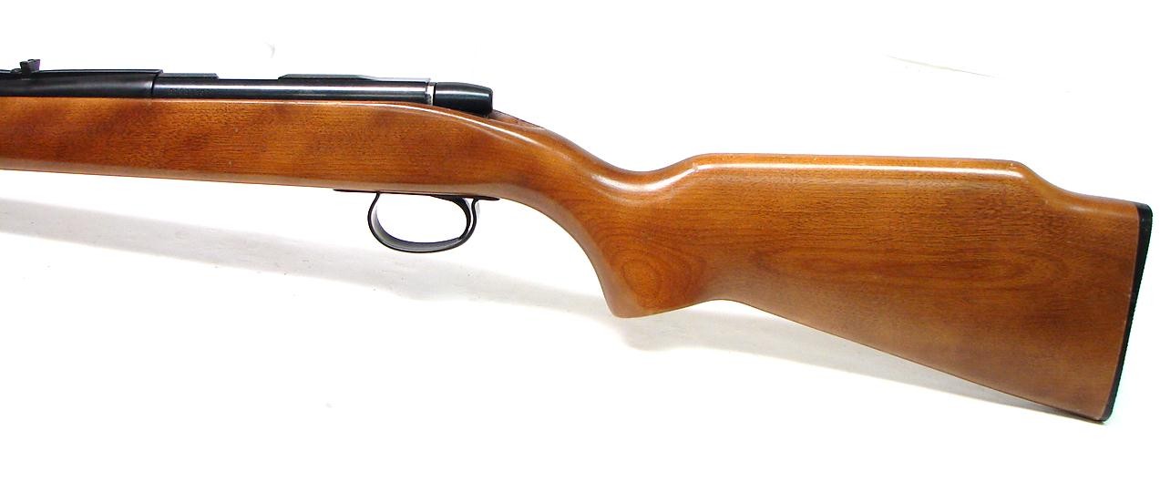 Remington 582 .22 S,L,LR caliber rifle. Bolt Action repeater with tube ...