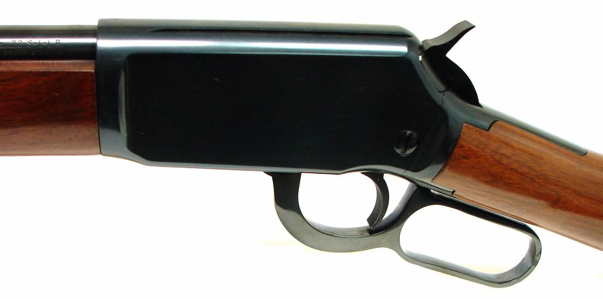 Winchester 9422 XTR .22 S,L,LR caliber rifle. Popular .22 Lever action ...