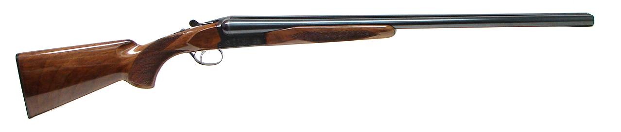 Browning B-S/S 12 gauge shotgun. Popular side-by-side double shotgun ...