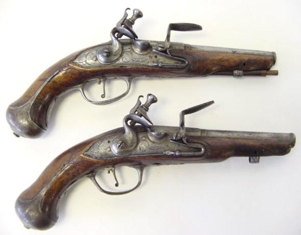 Pair or French flint pistols. (ah685) - Collector’s Firearms