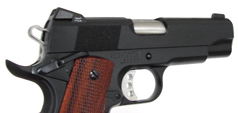 Les Baer Custom Stinger .45 ACP caliber pistol. Compact model with ...