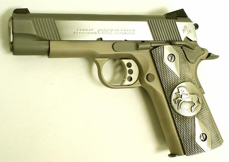 Colt Lightweight Commander .38 Super caliber The Commander Especial ...