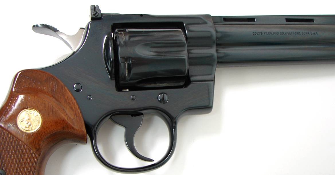 Colt Python .357 magnum caliber revolver. Early 6 blue model made in 1966. Excellent condition ...