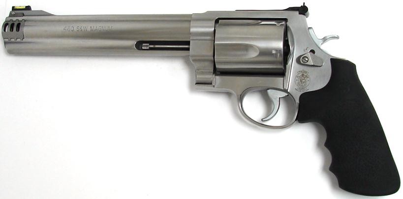 Smith & Wesson 460XVR .460 S&W Magnum caliber revolver. Whitetails ...
