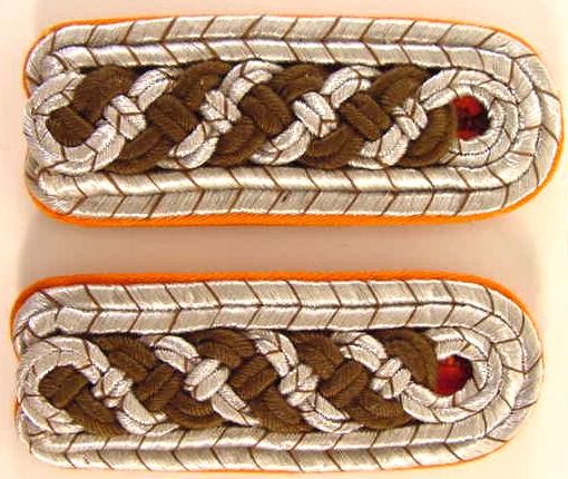 German Police shoulder boards. Unissued. (mm214) - Collectors Firearms