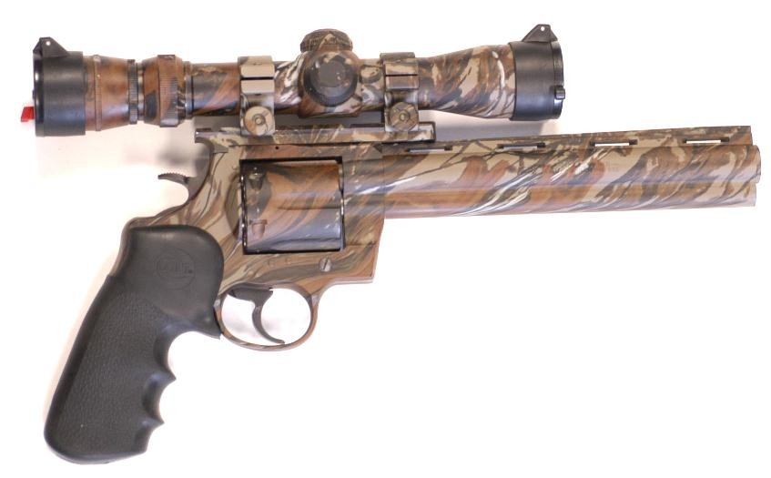 Colt Realtree Anaconda .44 Magnum revolver with Redfield 2.5x7. (pr2122 ...