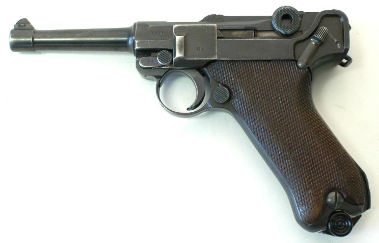 DWM Luger WWI pistol dated 1918. Refinished. (pr3047) - Collectors Firearms
