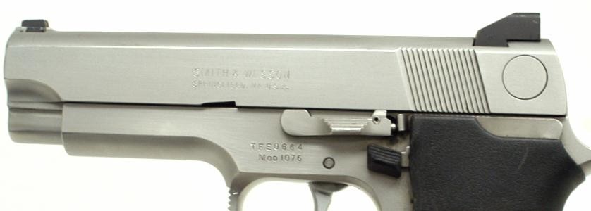 Smith & Wesson Model 1076 10mm Auto caliber pistol. FBI model. (pr4023 ...