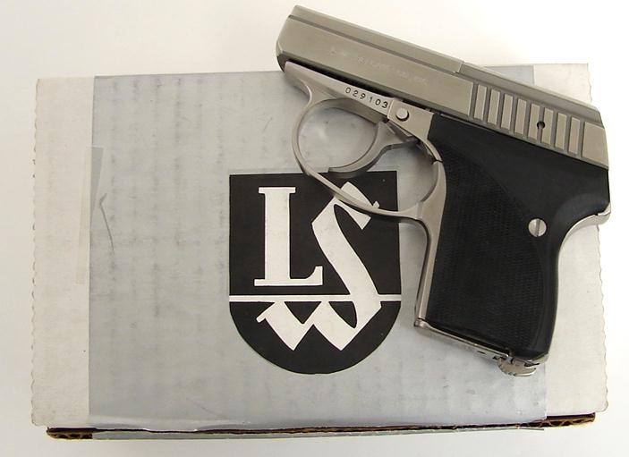 Seecamp LWS 32 .32 ACP caliber pistol. Premium grade pocket pistol ...
