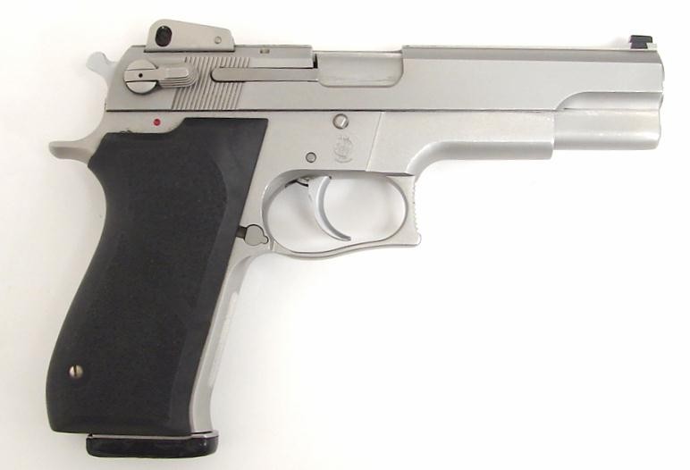 Smith & Wesson 4506 .45 ACP caliber pistol. Full size stainless model ...
