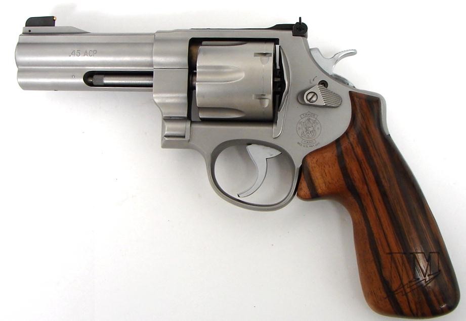 Smith & Wesson 625-8 .45 ACP caliber pistol. 4 Jerry Miculek model in ...