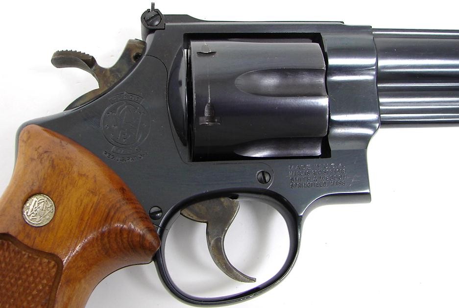 Smith & Wesson 29-3 .44 Magnum caliber revolver. Excellent condition. (pr5758) - Collector’s ...