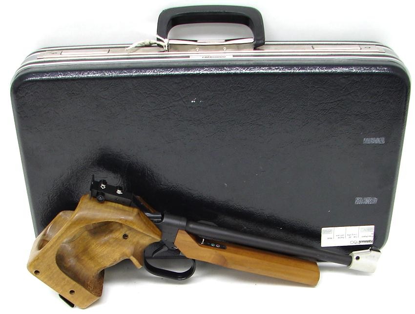 Hammerli 152 .22 LR caliber pistol. Electronic trigger model. Excellent ...