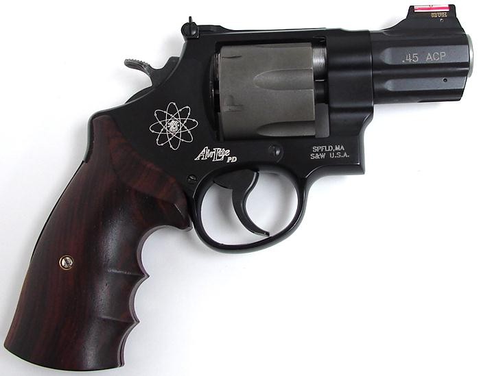 Smith & Wesson 325PD .45 ACP caliber revolver. AirLite factory demo ...