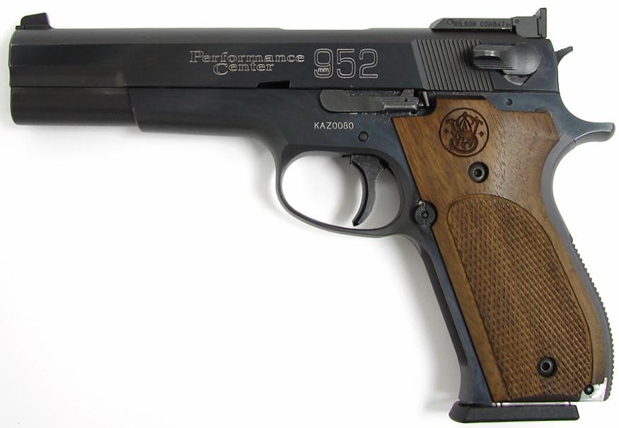 Smith & Wesson Model 952 Performance Center 9mm Para caliber pistol ...