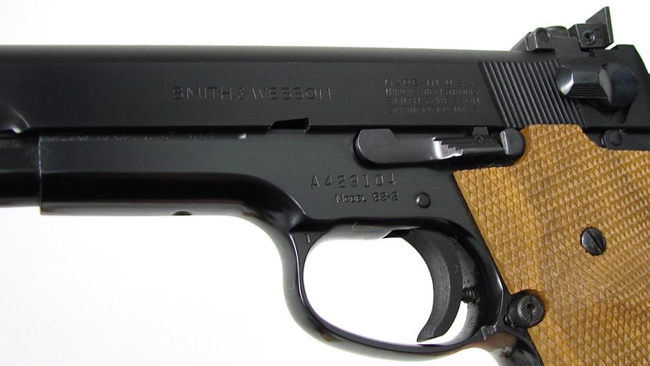 Smith & Wesson Model 52-2 .38 Special Midrange caliber revolver ...