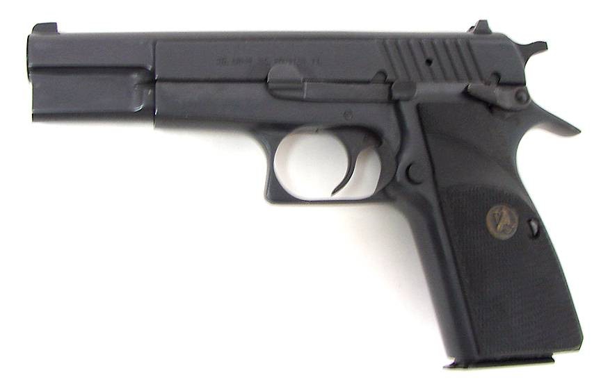 KSN Ind. Kareen Mark II 9 MM Para caliber pistol. Israeli made Hi-Power ...