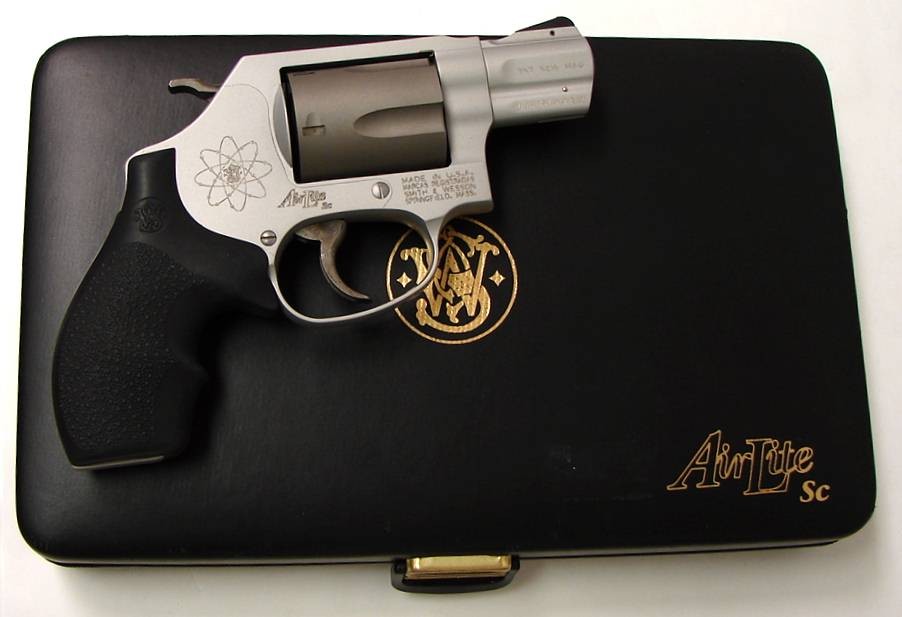 Smith & Wesson 360SC .357 Mag caliber revolver. Airlite Scandium model ...