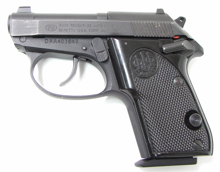 Beretta 3032 .32 Automatic caliber pistol. Pocket pistol with XS Big ...