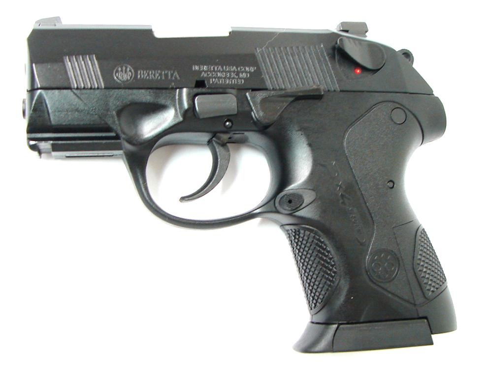Beretta PX4 Storm Sub .40 S&W caliber pistol. Sub-compact model with ...