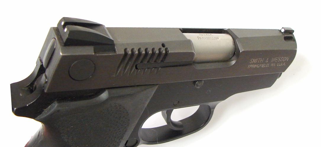 Smith & Wesson CS9 9mm caliber pistol. Sub-compact model in excellent ...