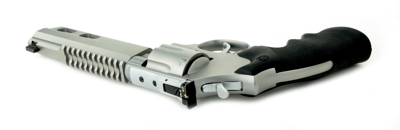 Smith & Wesson 686-6 .357 Magnum caliber revolver for sale.