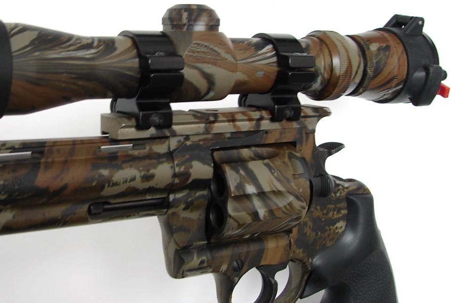 Colt Anaconda Realtree .44 Magnum caliber revolver. Rare Realtree camo ...
