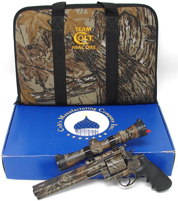 Colt Anaconda Realtree .44 Magnum caliber revolver. Rare Realtree camo ...