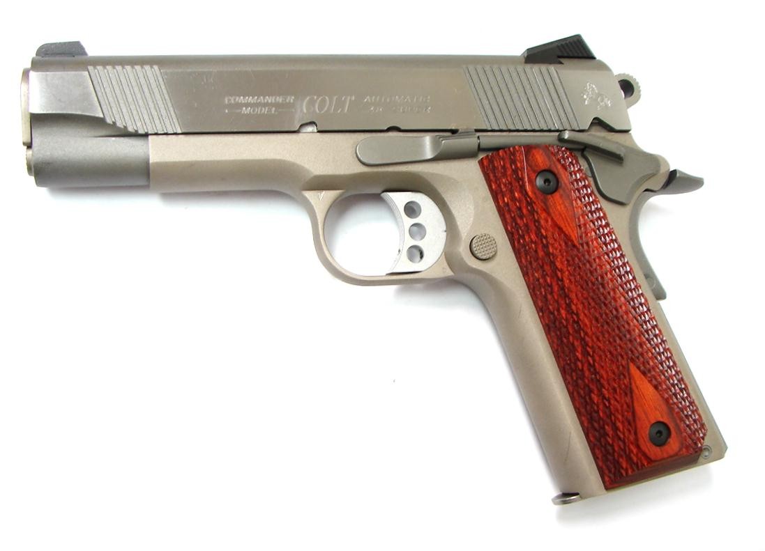 Colt Lightweight Commander .38 Super caliber pistol. Lightweight ...