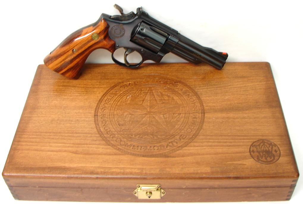 Texas Ranger commemorative Smith & Wesson 19-3 .357 Mag caliber ...
