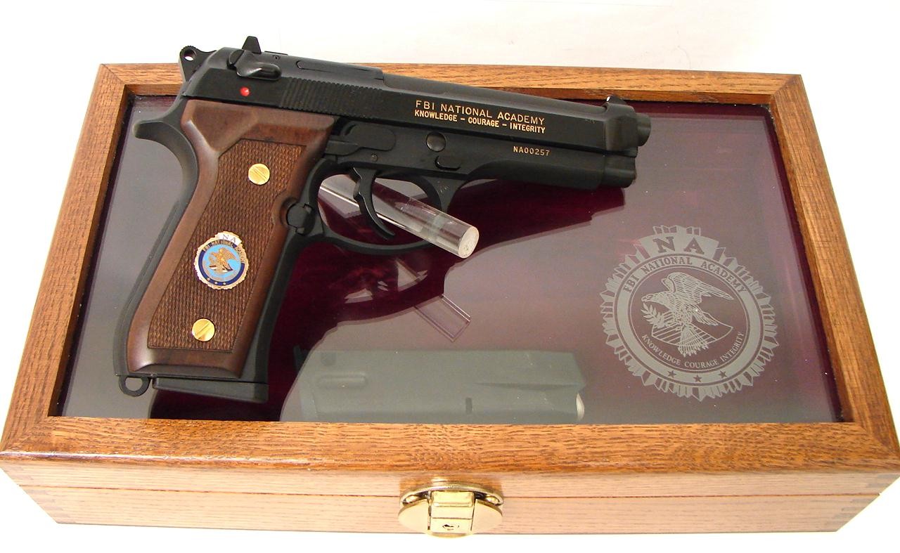 FBI National Academy Beretta 92FS 9MM PARA caliber pistol. Rare Special ...