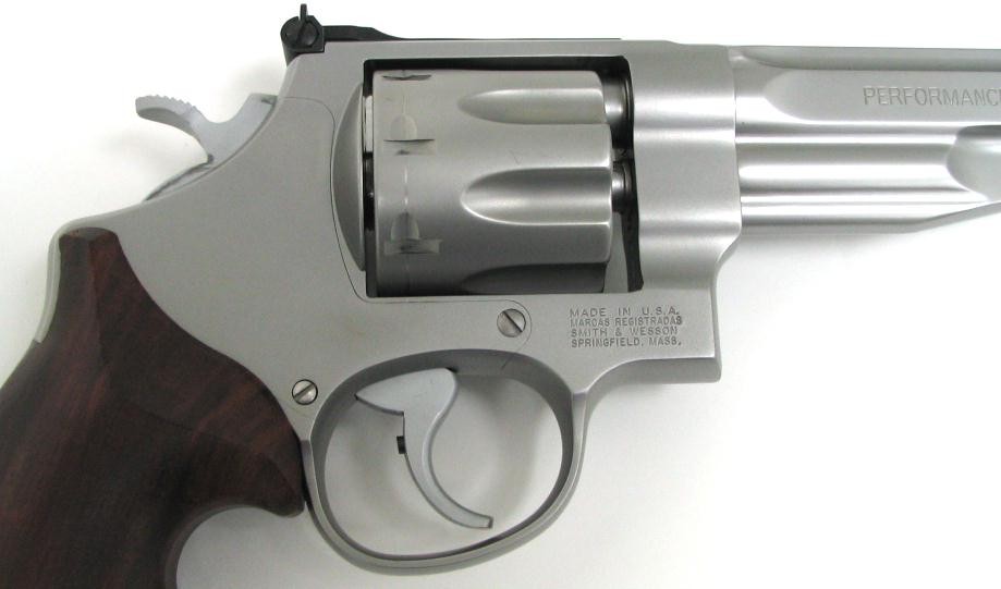 Smith & Wesson 627-5 Performance Center 8 Shot .357 Magnum caliber ...