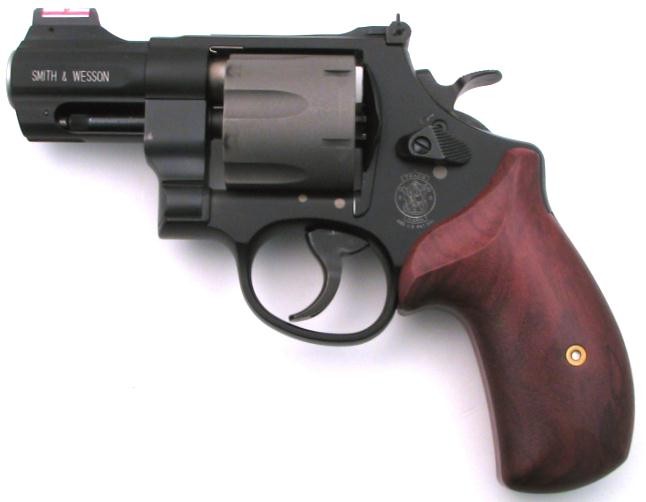 Smith & Wesson 325PD .45 ACP caliber Airlite titanium pistol. Like new ...