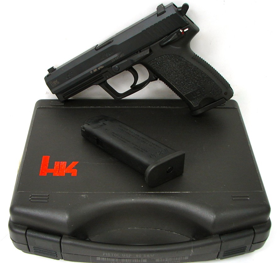 Heckler & Koch USP .40 S&W caliber pistol. Full size model with night ...