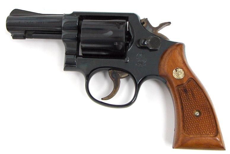 Smith & Wesson 10-7 .38 Special caliber revolver. Scarce 3" model with ...