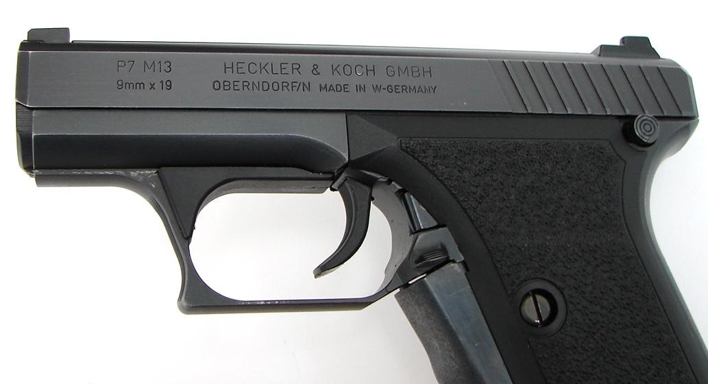 Heckler & Koch P7M13 9 MM Para caliber pistol. Scarce hi-capacity ...