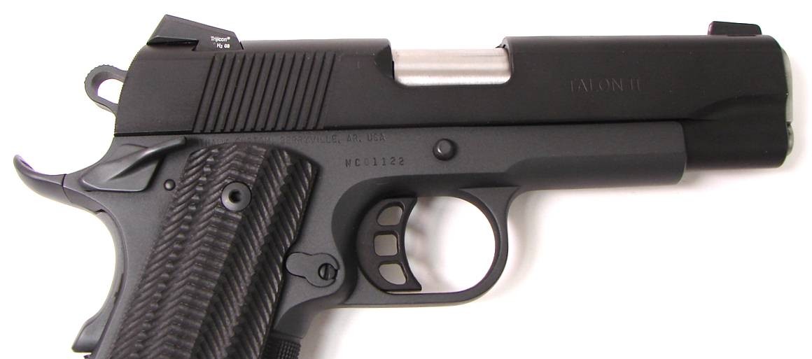 Nighthawk Custom Talon II 9 MM caliber pistol. Commander size model ...