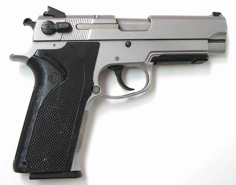 Smith & Wesson 4566 TSW .45 ACP caliber pistol. All steel tactical ...